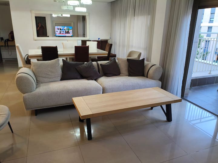 Gorgeous Apartment In Best Location - Israël
