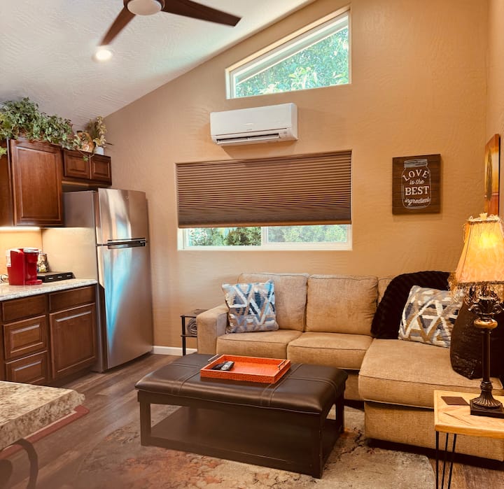 Stroll To Red Rock Trails: W. Sedona Gem W/hot Tub - Sedona, AZ