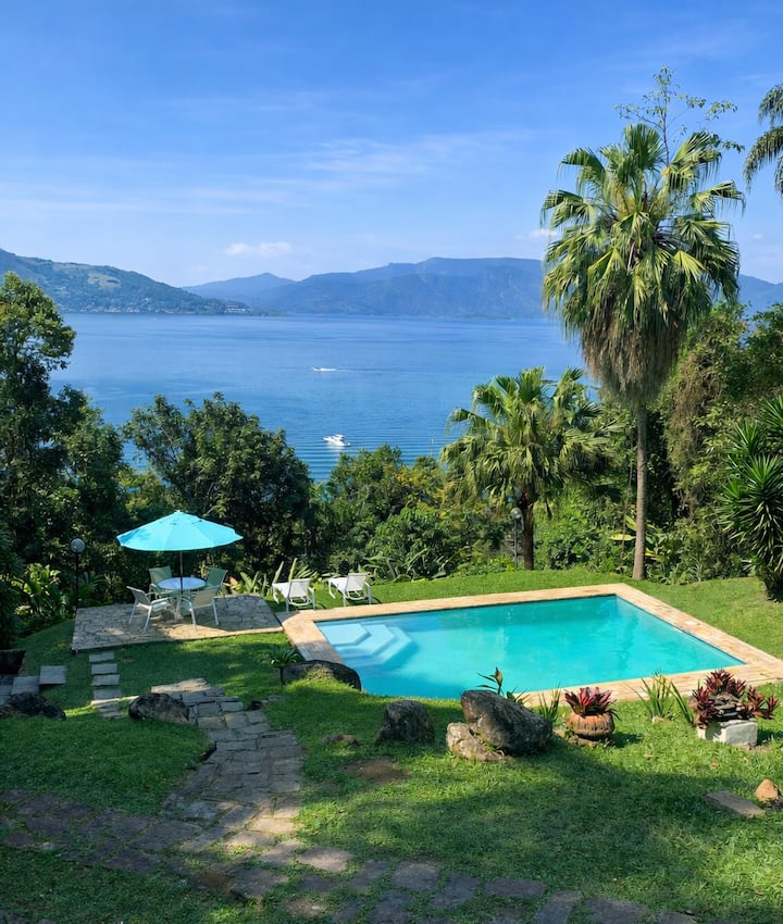 Refuge In Atlantic Jungle Facing The Sea - Angra dos Reis
