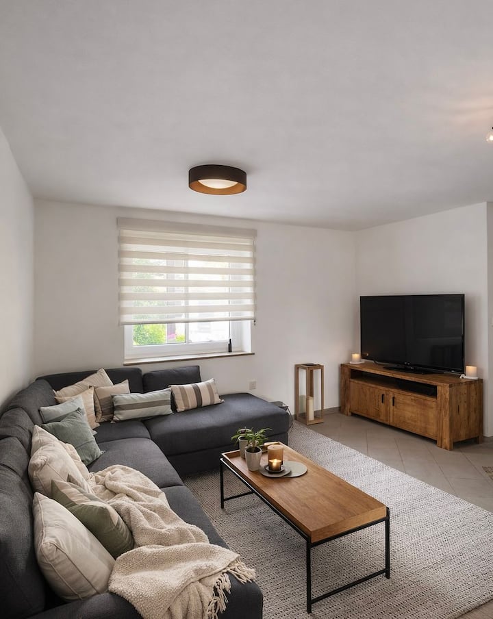 Modern Mainstreet Flat - Höchstadt