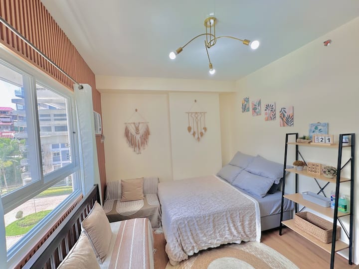 The Cozy Studio Unit - Mivesa (Near It Park) - Cebu