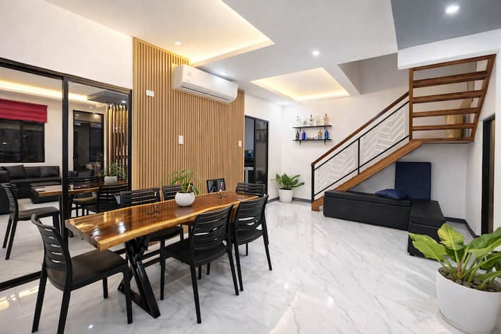 Gutierrez Townhome  (With Wifi) - Nasugbu