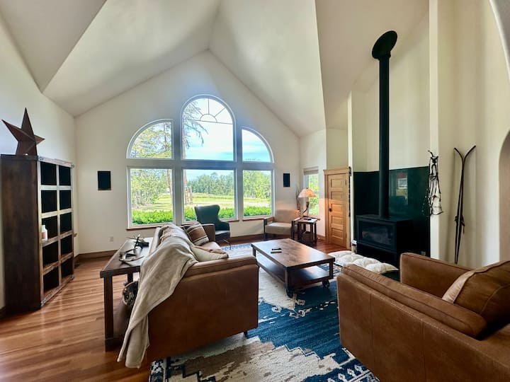 Elklandia Vacation Rental - Sequim, WA