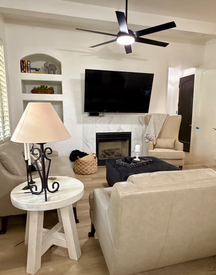 Summer Getaway, Beautifully Renovated 3bd! - Rancho Mirage, CA