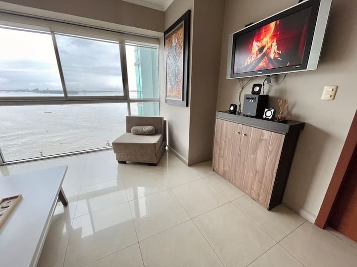 Puerto Santa Ana Riverfront Suite - Guayaquil