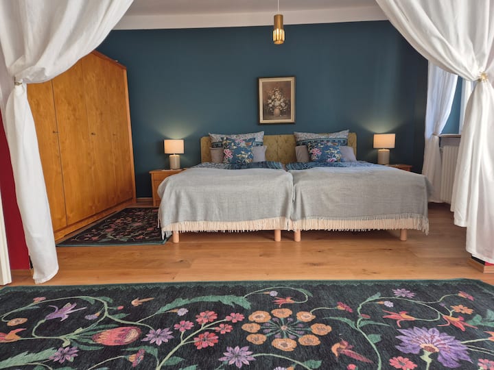 Black Forest Comfort Suite - Spacious & Cozy - Freiburg im Breisgau