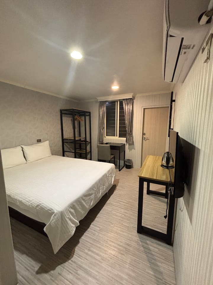 2 Person Room灰色地帶@電梯@獨立衛浴@ximen Mrt 2 Mins Walk - 土城區
