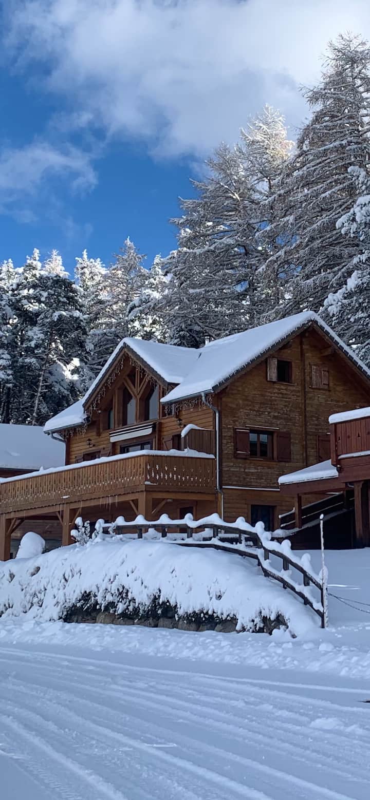 Chalet Familial 150 M2 à La Joue Du Loup - Le Dévoluy