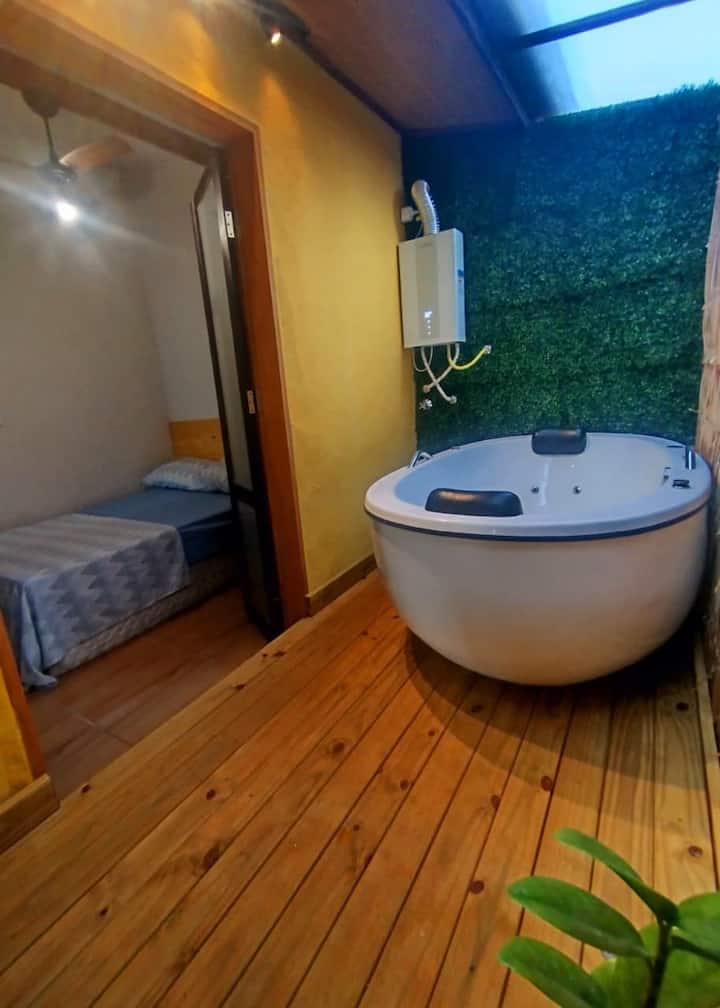 Chalé/casa Com Ofurô E Hidro Ubatuba Litoral Norte - Ubatuba