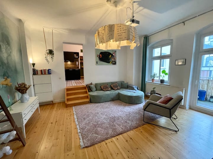 Spacious And Central Apartment In Friedrichshain - Berlin