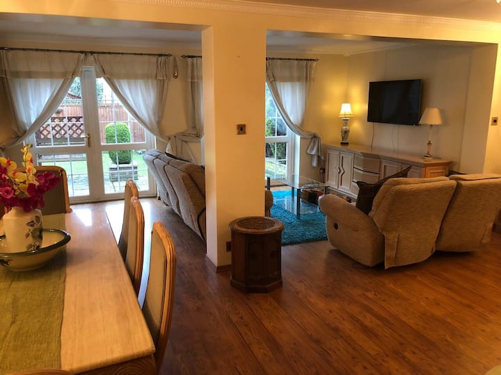 Relaxing Home - Edgware