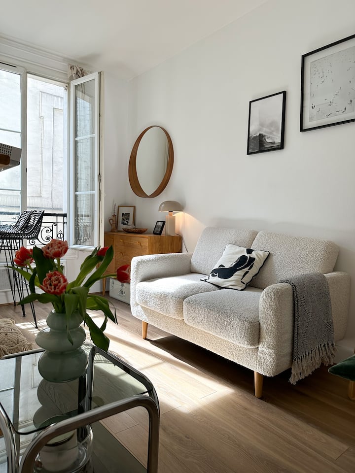 Magnifique Petit Appartement Au Cœur De Montmartre - Porte de Clignancourt