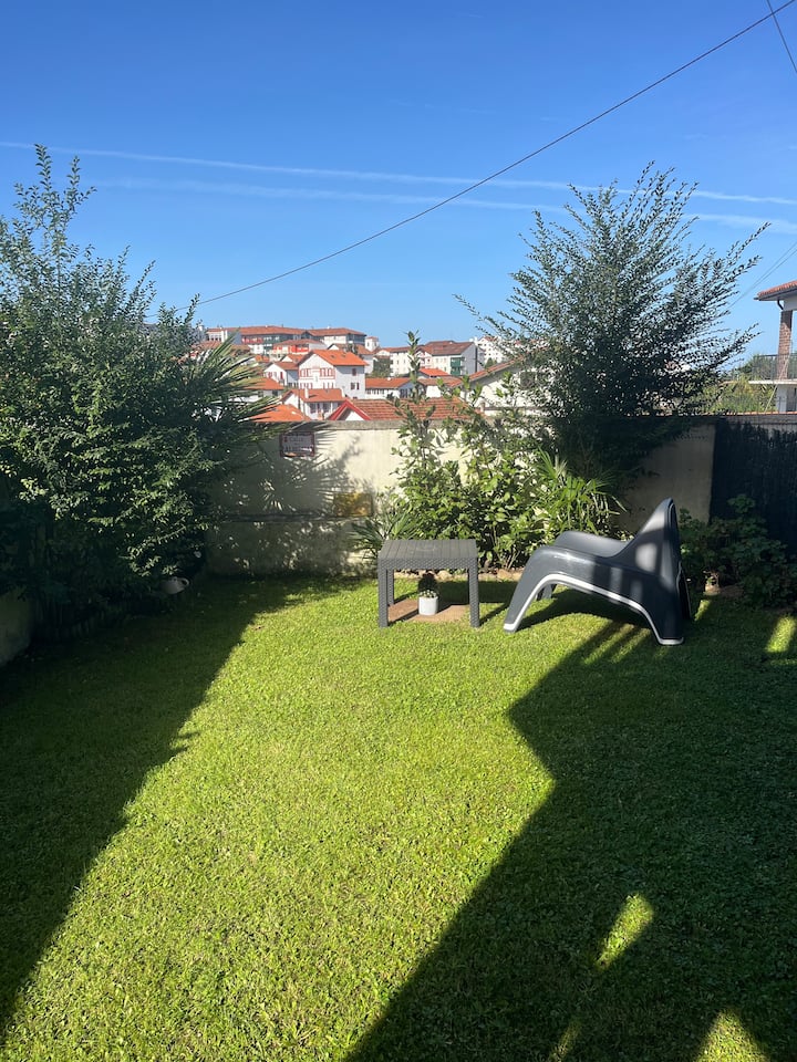 À Louer, à Hendaye, T2 Unique, Rdc Avec Terrasses - Hendaye
