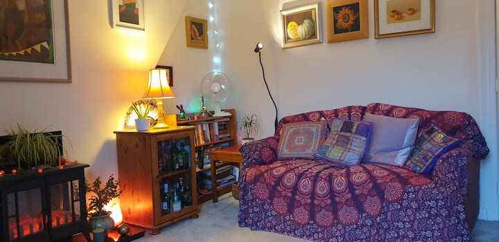 Bright Sunny Cosy Room Watchet - Devon