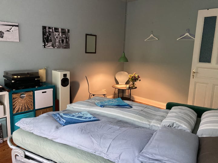Room With Balcony In Eimsbüttel - Hamburg