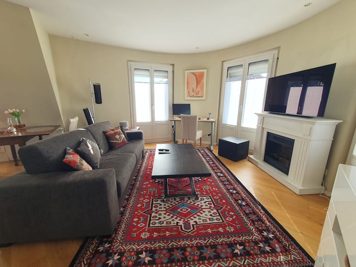 Plainpalais Apartment - Genebra