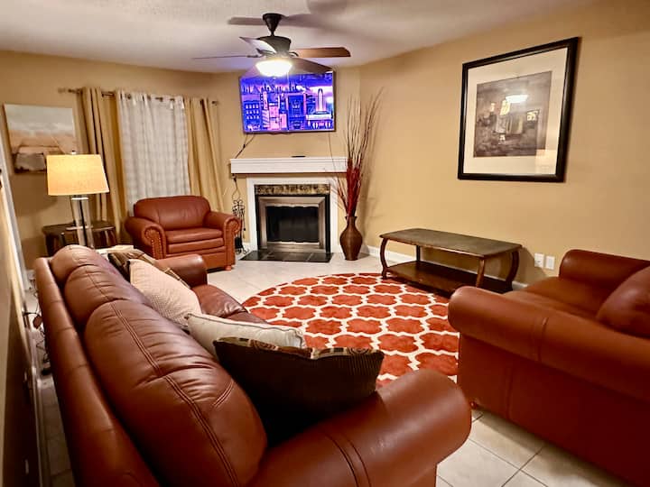 Honeycomb Hideout - Saint Andrews, SC