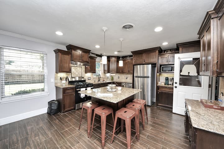 Texan Home-galleria/nrg/central/chinatown - Stafford, TX