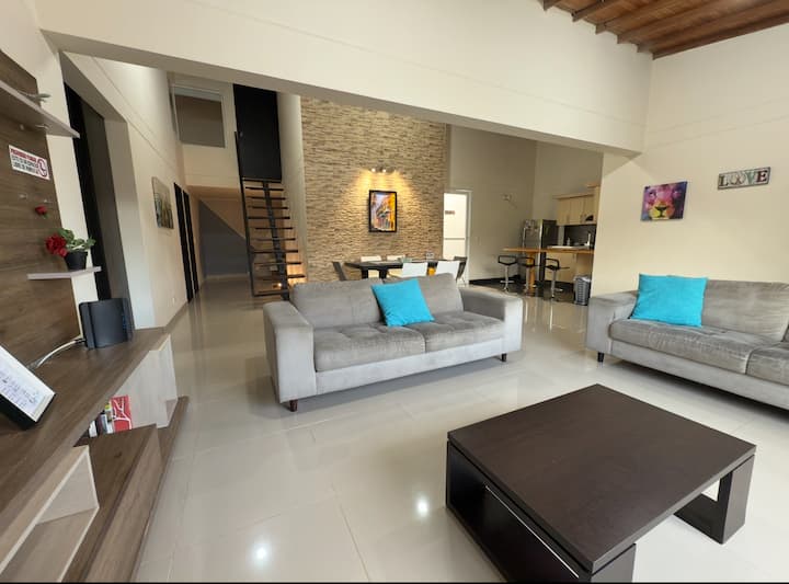 Laureles Deluxe 301 Apto 4 Habitaciones - Medellín