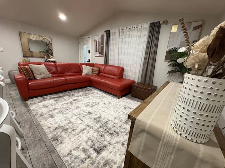 Cozy Spanish Casita Near Sjsu - SOFA district - San Jose