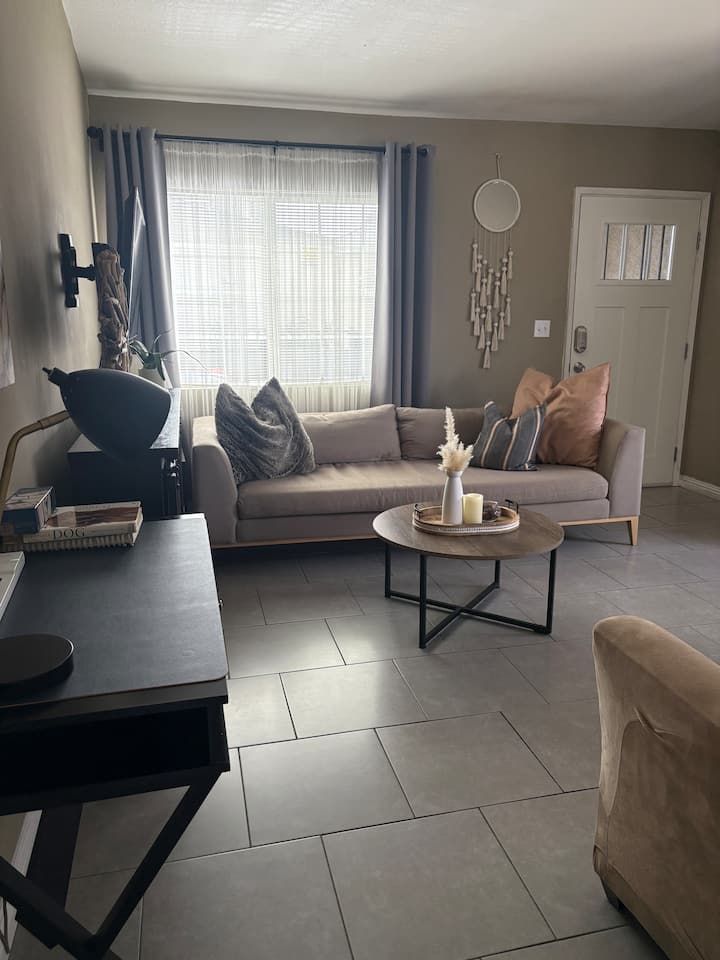 Entire Small House (Not A Guest House) - Fontana, CA