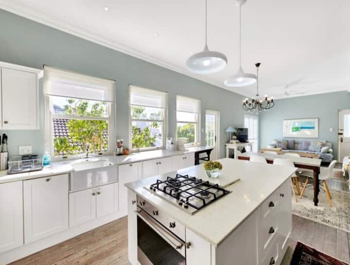Charming Upmarket Home In  Bantry Bay - 開普敦