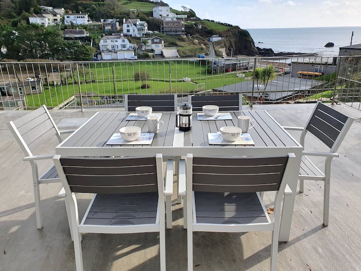 Blue Shore Beach Villa In Millendreath - Polperro