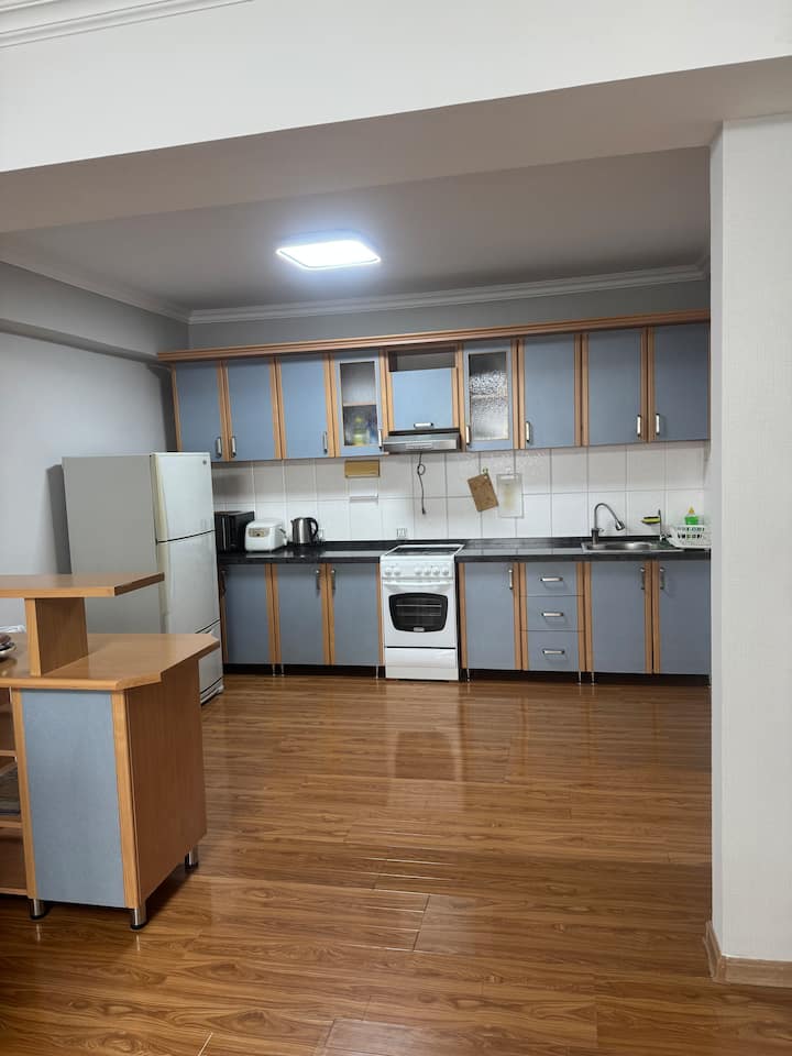 Spacious And Cozy Apartment In The Heart Of Ub. - Ulaanbaatar