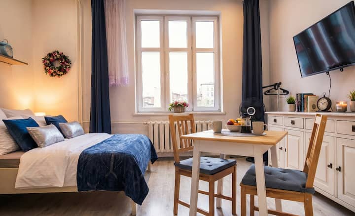 Katowice Center | Spodek & Pkp | Self Check-in - Katowice