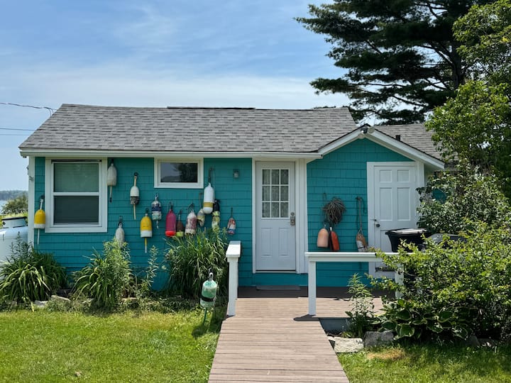 Salty Suite {Oceanside Cottage/near Acadia} - Maine