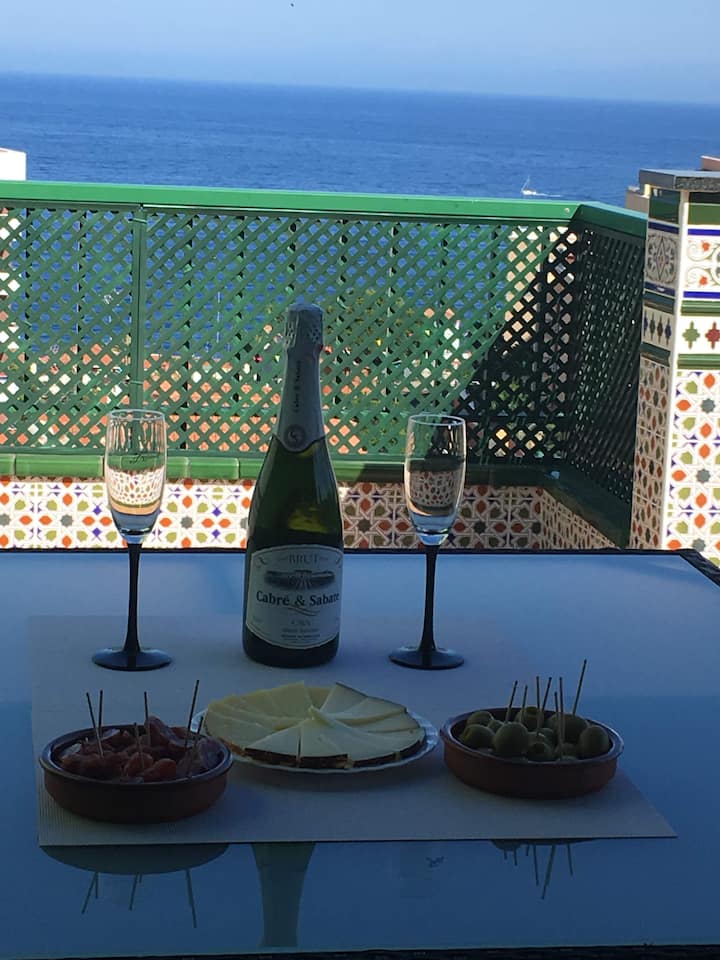 Penthouse With Sea View, Swimming Pool And Wifi - Candelaria, España