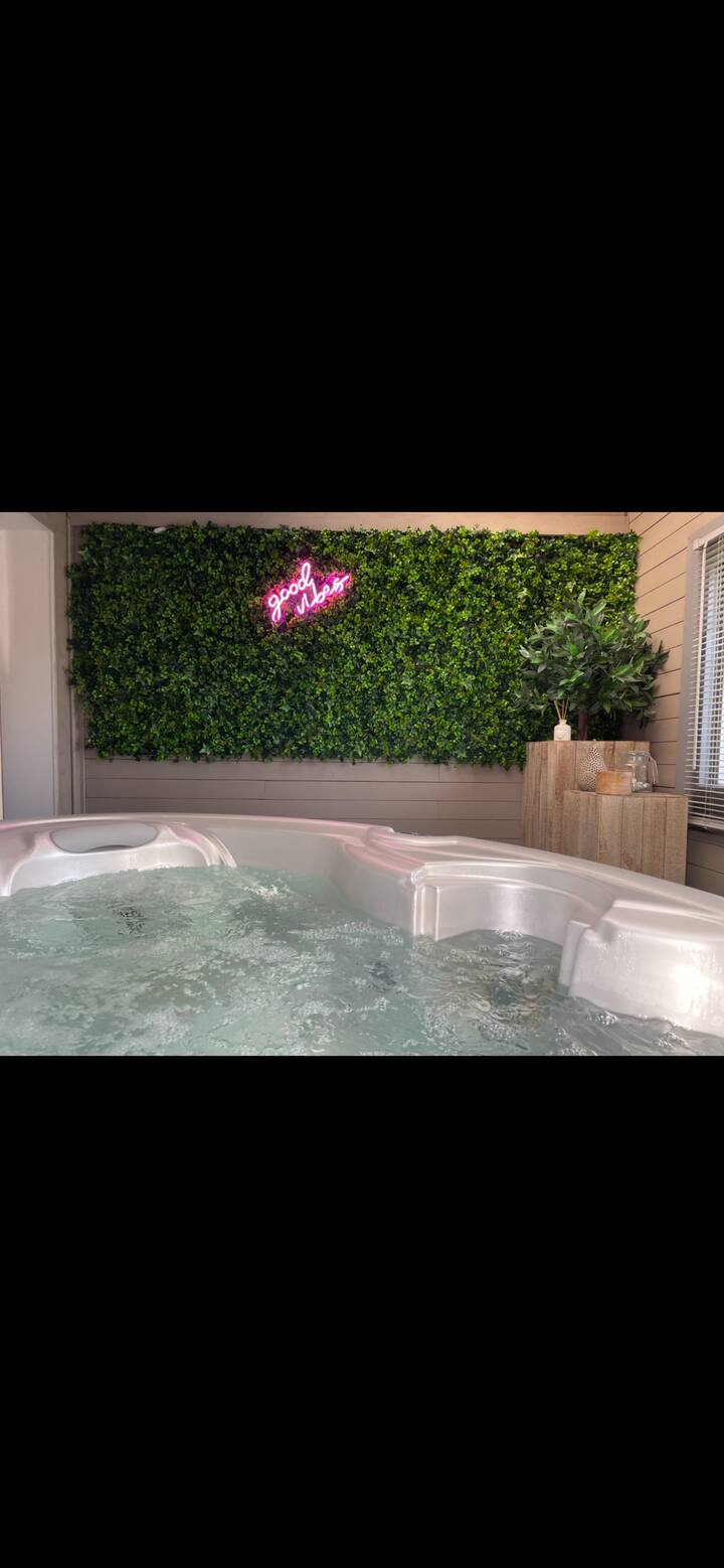 Love Spa Jacuzzi En Amoureux à 30 Min De Bordeaux - Landes
