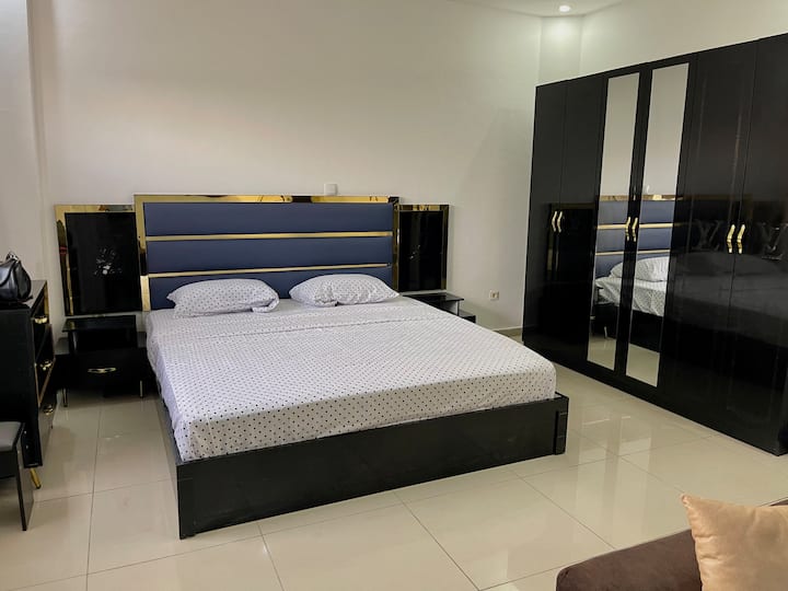 Studio Propre Et Complètement Aménagé - Guinea