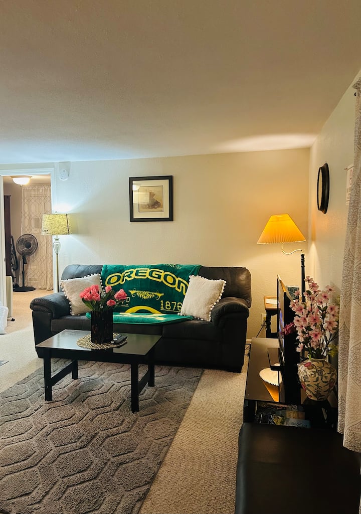 Emerald City Studio-cozy Suite-weekly Discounts - Eugene, OR