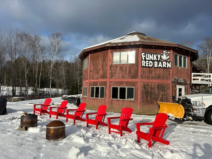 Funky's Bunkhouse At Blue Star Farm - Greenwood, ME