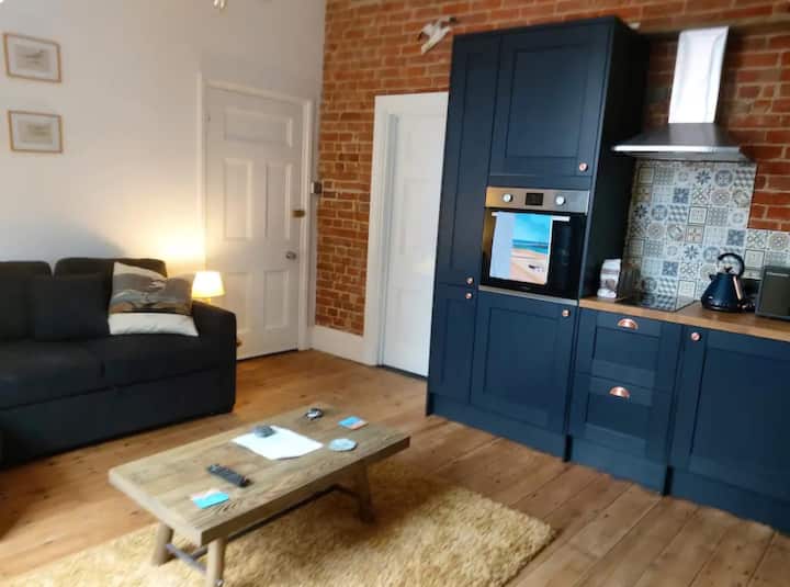 Tern's Tale, Lovely Ground Floor Studio Apartment - Cromer