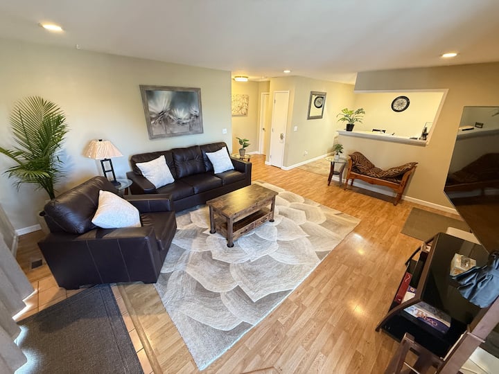 Quiet 2br • Garage • Yard • Ev Charger – Eureka - Eureka, CA