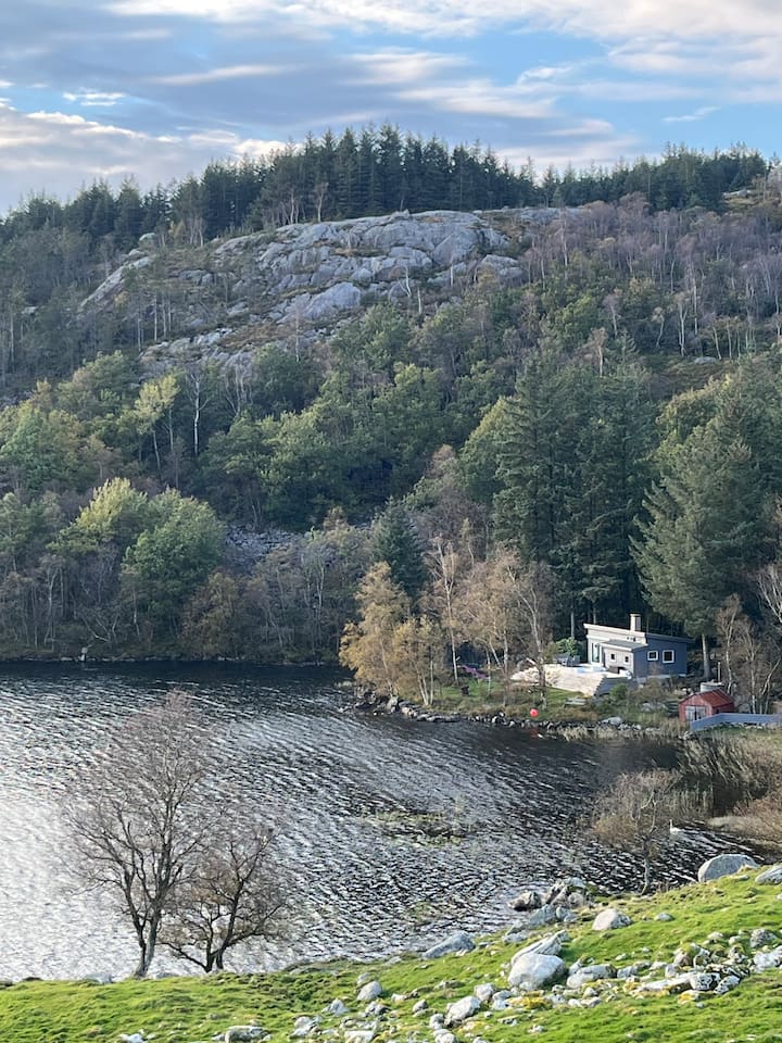 Undheim. A Step Closer To Nature - Ålgård