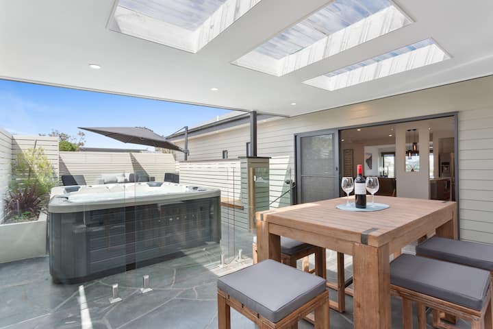 Sunset On The Hill - Large House With Spa And View - Rye