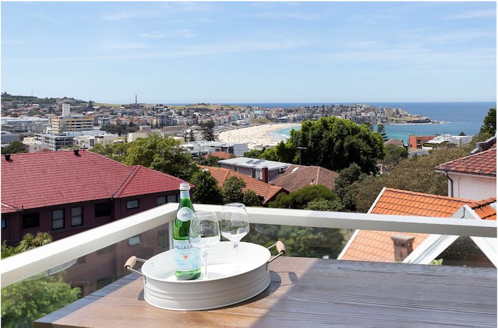 The Sunburnt Country Views From Every Window - Bondi Beach