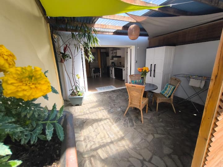 Joli Studio Meublé à Tampon 400. ÉCo-responsable. - Saint-Pierre