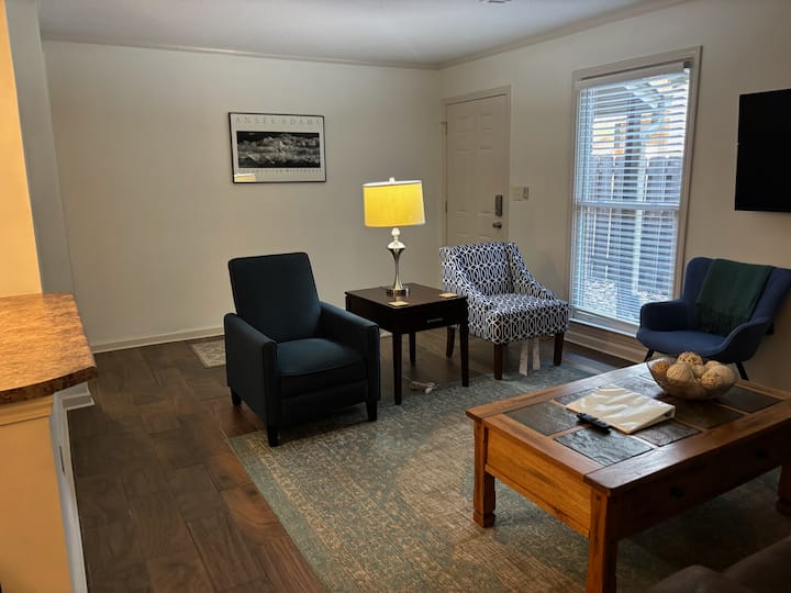 8 Minutes To Ua! - Tuscaloosa, AL