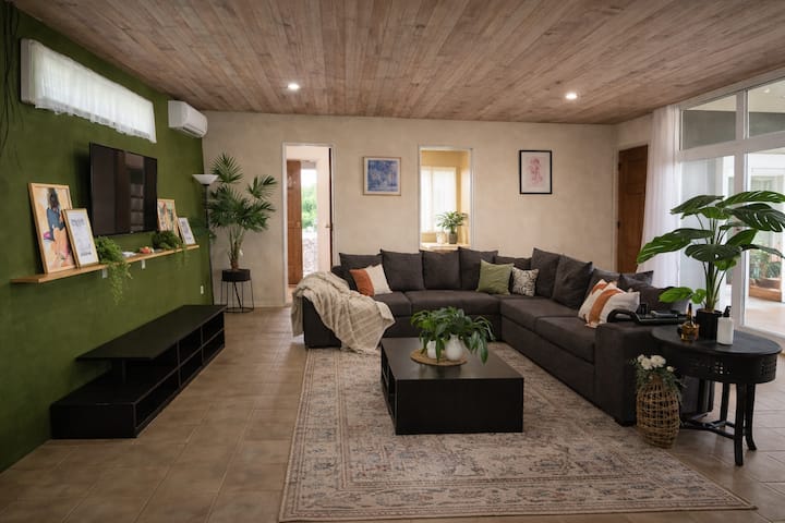 Adinas Home - Rarotonga