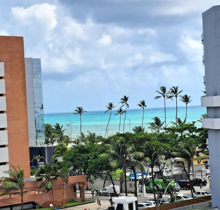 Apt° Quarto E Sala, Vista P/ O Mar, Perto De Tudo. - Maceió