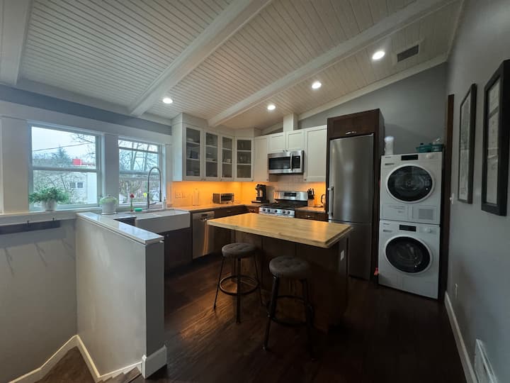 Green Lake Carriage Apartment - Seattle