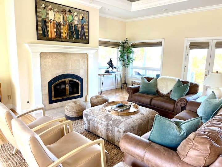Ranch Estate: Epic Views Spa Firepit Game Room - San Luis Obispo, CA