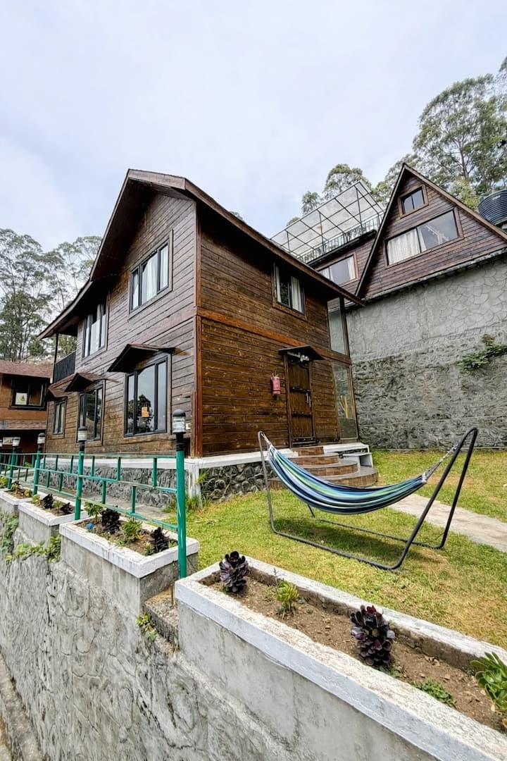 3 Bedroom Wood House-happy Trails - 코다이카날