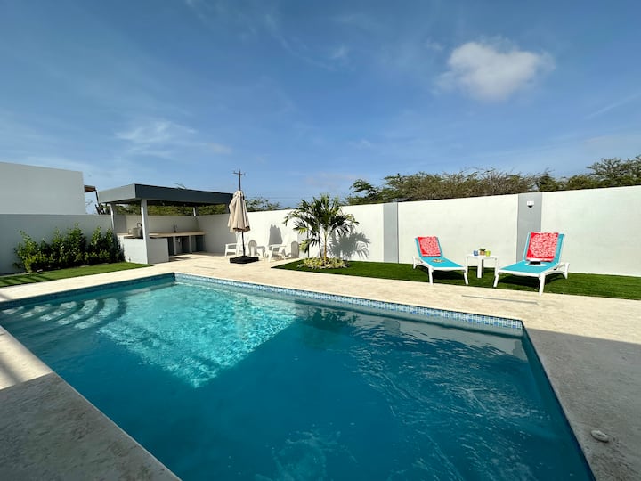 Charming Studio W/pool, Short Drive To The Beach. - Aruba