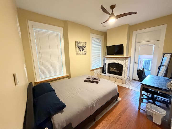 #4 Cwe Balcony:forest Park,zoo,downtown,wash U - St. Louis, MO