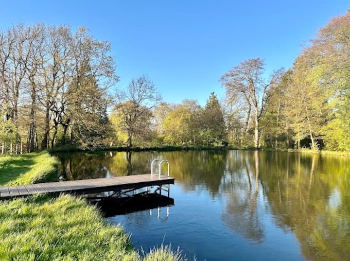 Oakhill Ponds Retreat & Spring-fed Swim, Somerset - Somerset